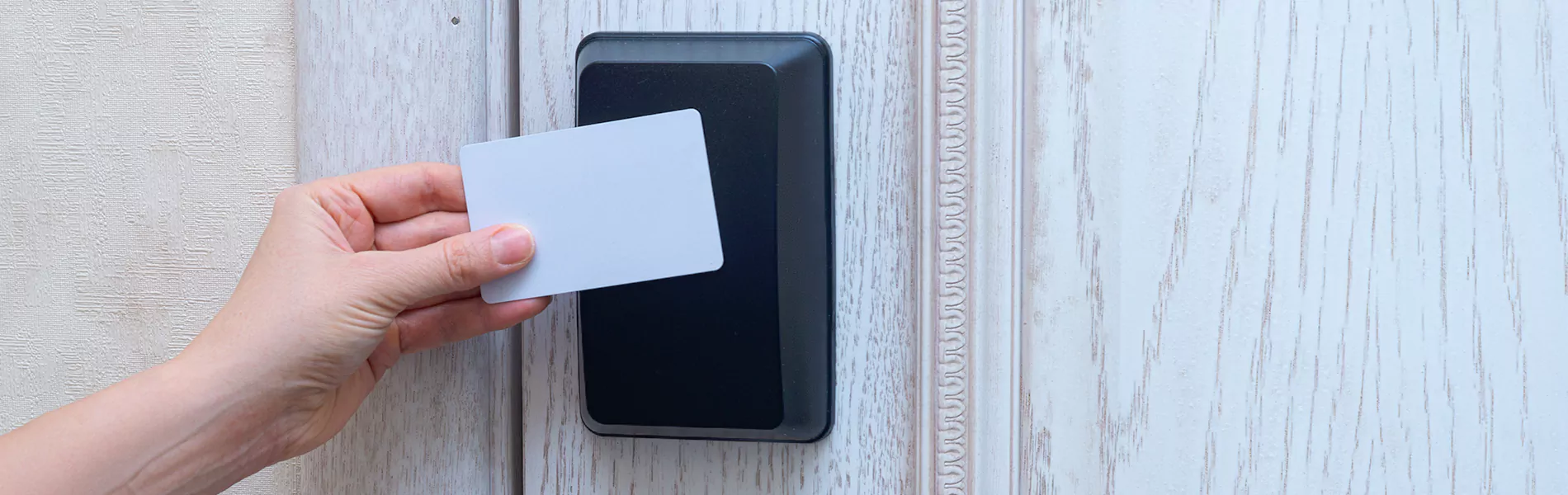 Card Lock Dubai - Card Lock Systems For Businesses